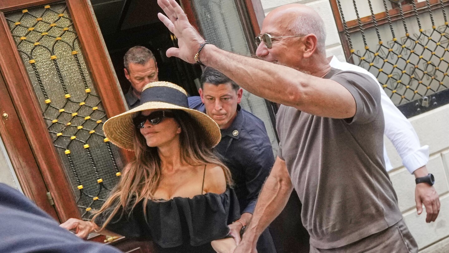 Celebrities Attend Jeff Bezos' Wedding in Venice - Market Research Telecast
